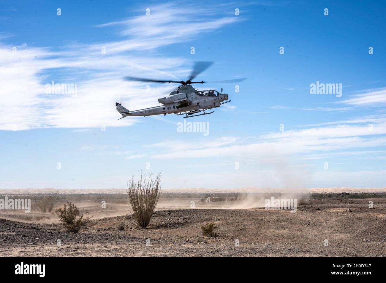 A U.S. Marine Corps AH-1Z Viper with Marine Light Attack Helicopter ...