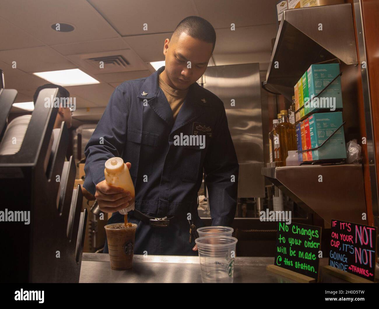 210128-N-LD903-1002 INDIAN OCEAN (Jan. 28, 2021) – U.S. Navy Retail ...