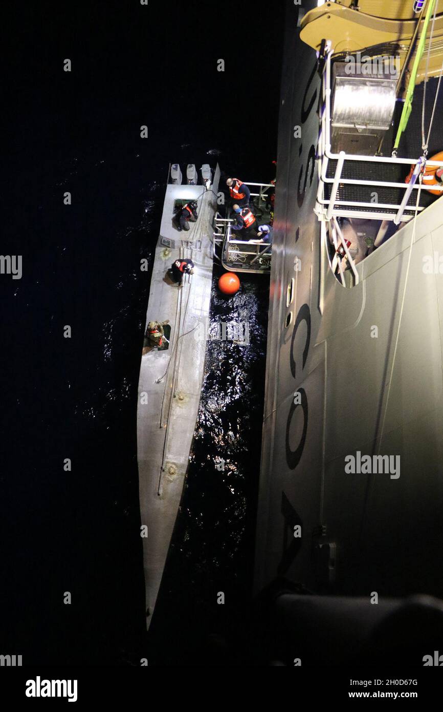 Drug smuggling boat hi-res stock photography and images - Alamy