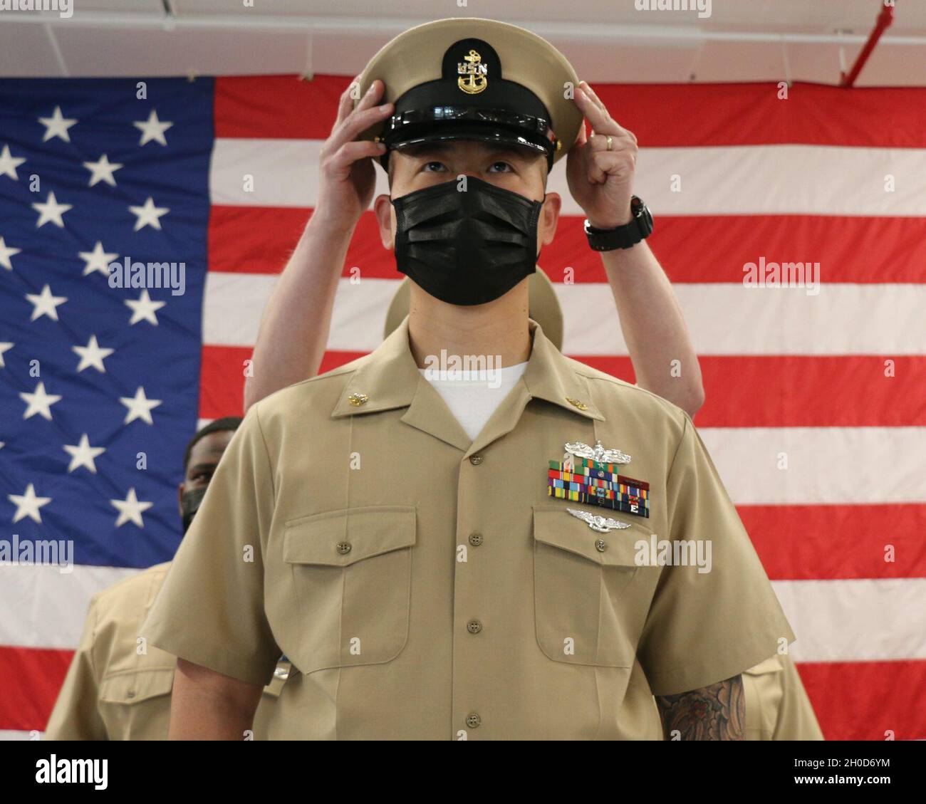 NAVSUP FLC Jacksonville Pinning Ceremony Stock Photo - Alamy