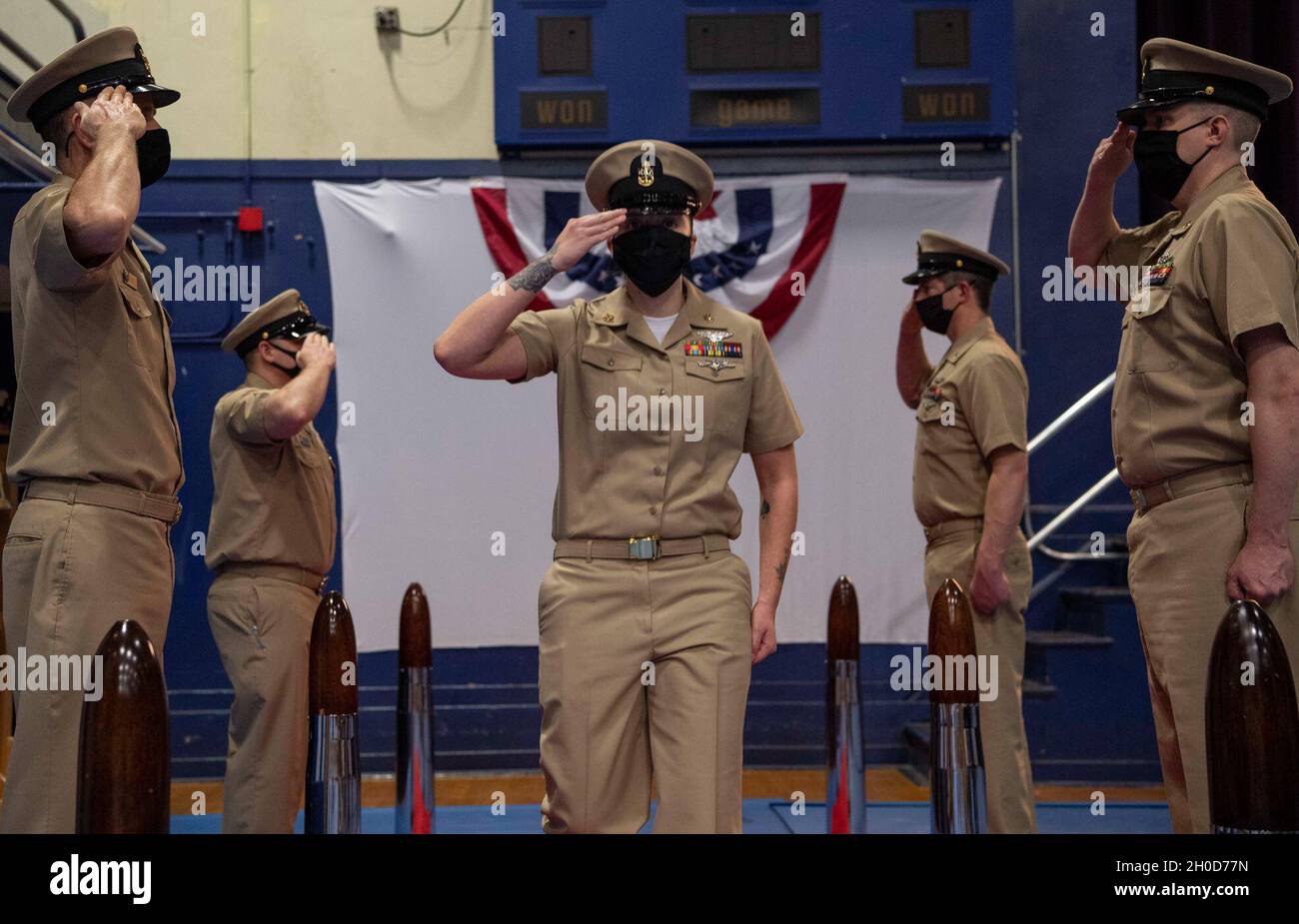 BREMERTON, Wash. (Jan. 29, 20201) Sideboys render honors to newly ...