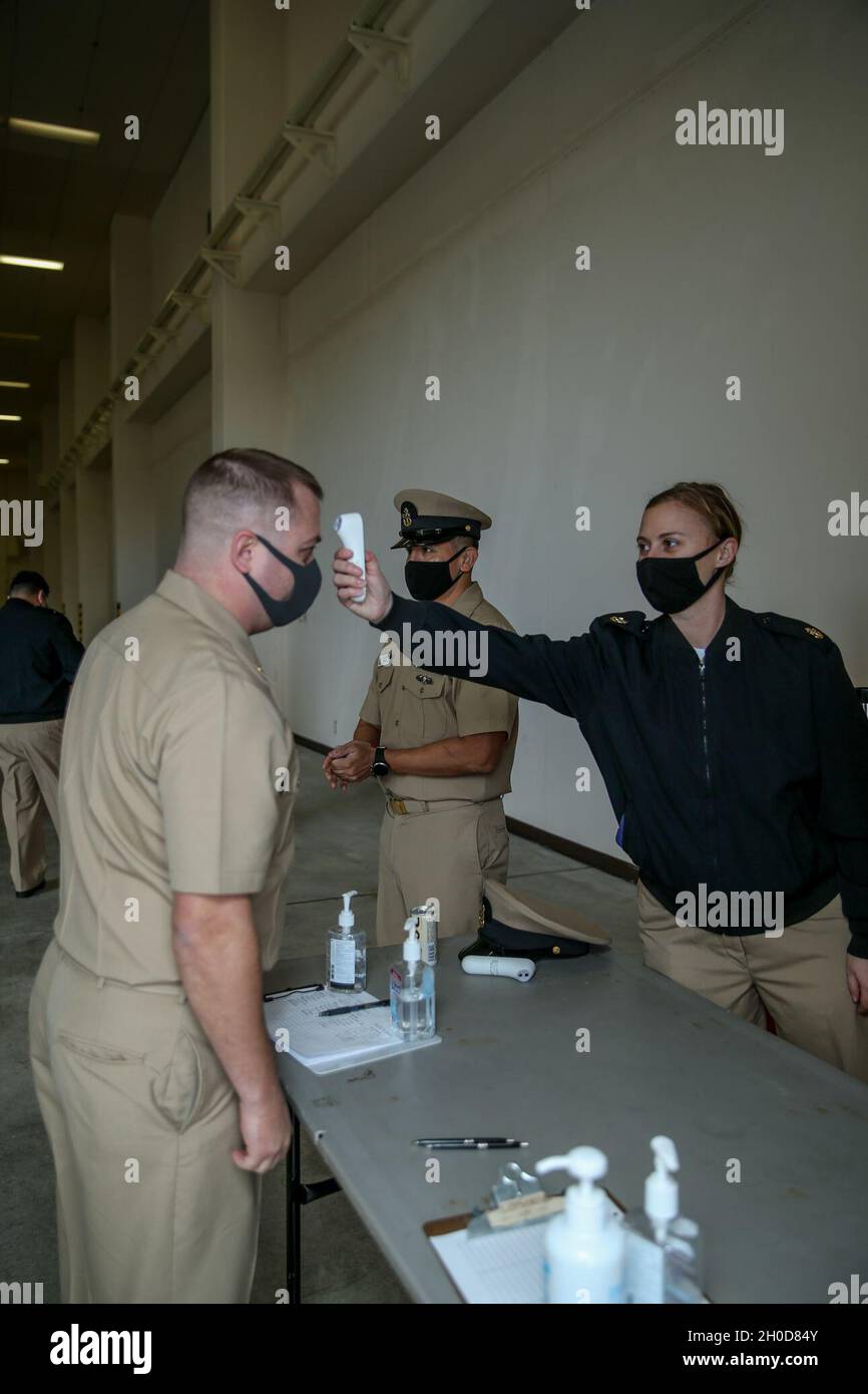 U.S. Navy Sailors with 3rd Medical Battalion, 3rd Marine Logistics ...