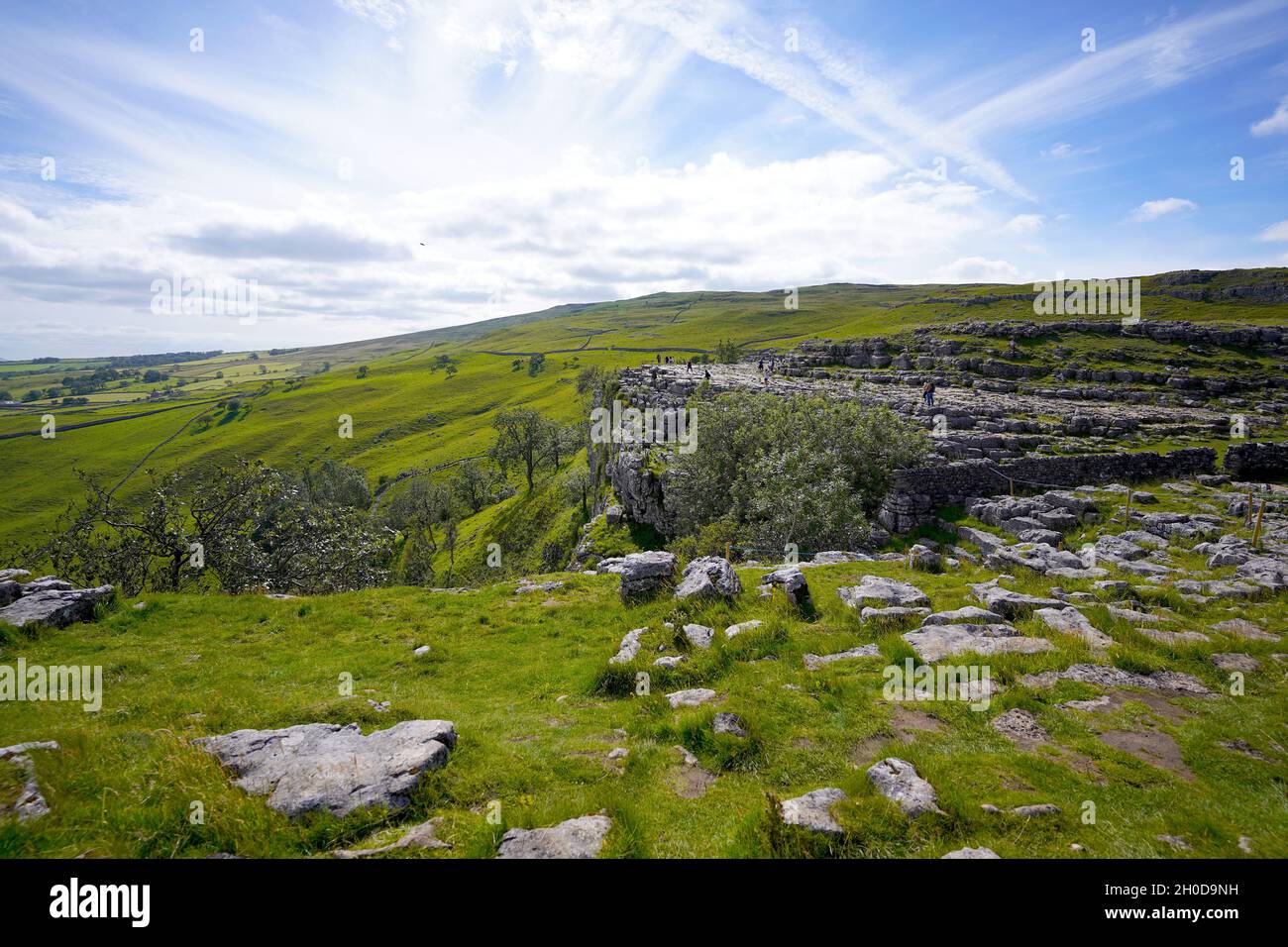 Side view of Malham Cove near Skipton, Yorkshire Stock Photo - Alamy