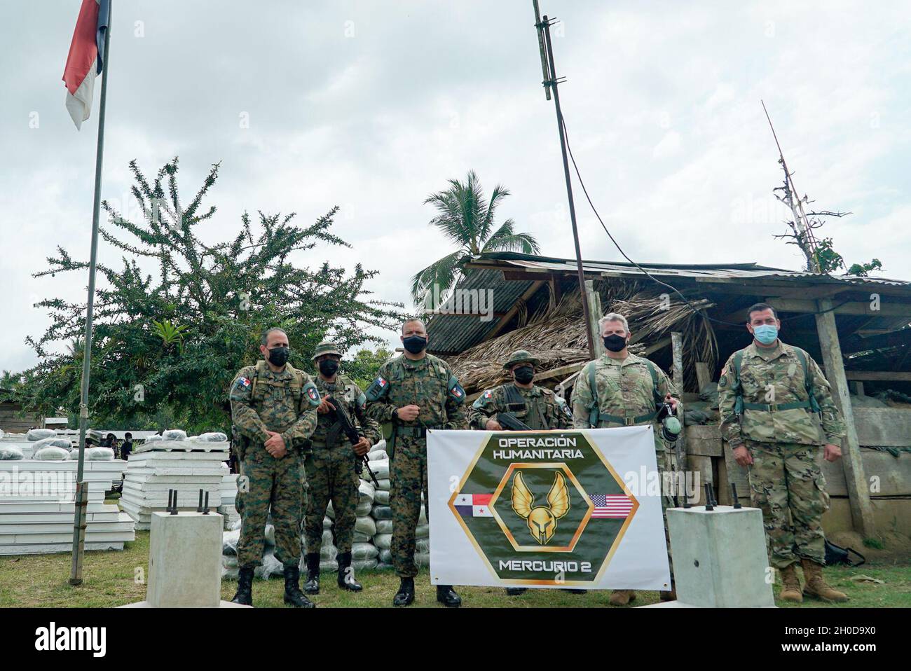 Joint Task Force-Bravo and SENAFRONT leadership pose for a photo in ...