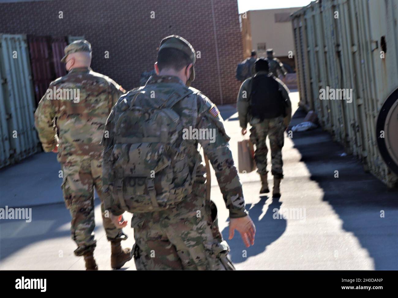 U.S. Army Soldiers from Headquarters and Headquarters Company, 1st ...