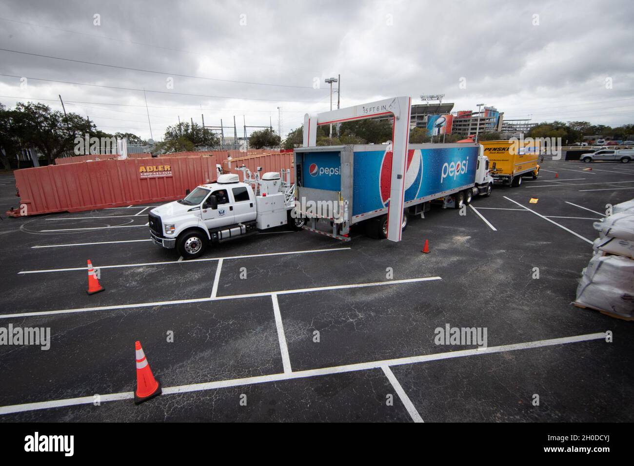 Officers with U.S. Customs and Border Protection Office of Field ...