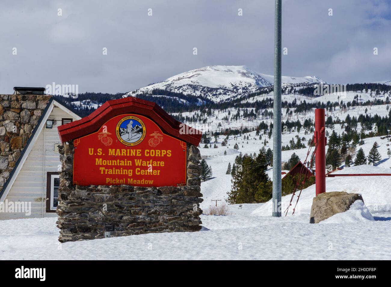 The U.S. Marine Corps Mountain Warfare Training Center entrance sign ...