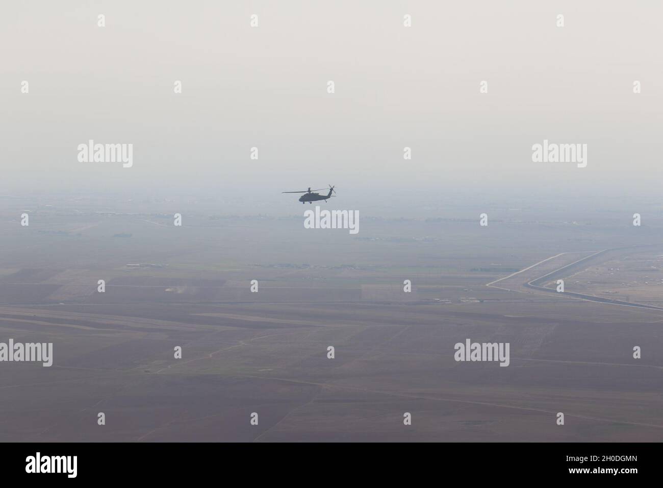 A UH-60 Black Hawk helicopter, operated by Soldiers with 1-137th ...