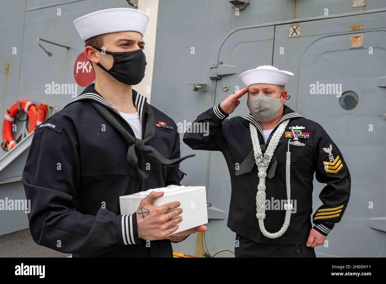 210202-N-PC065-1119 NORFOLK, Va. (Feb. 2, 2021) Boatswain’s Mate 1st ...