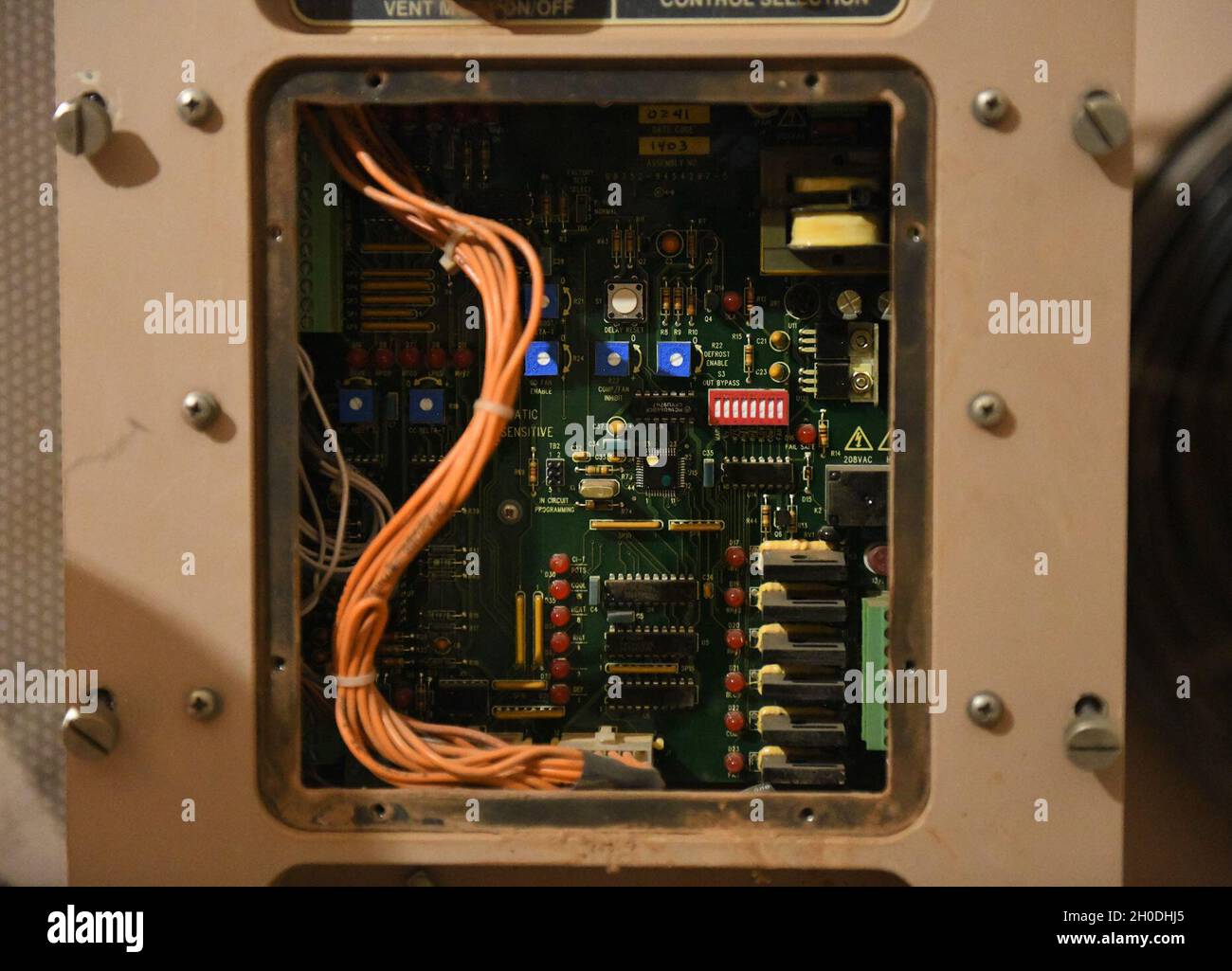 Deployable air base system hi-res stock photography and images - Alamy