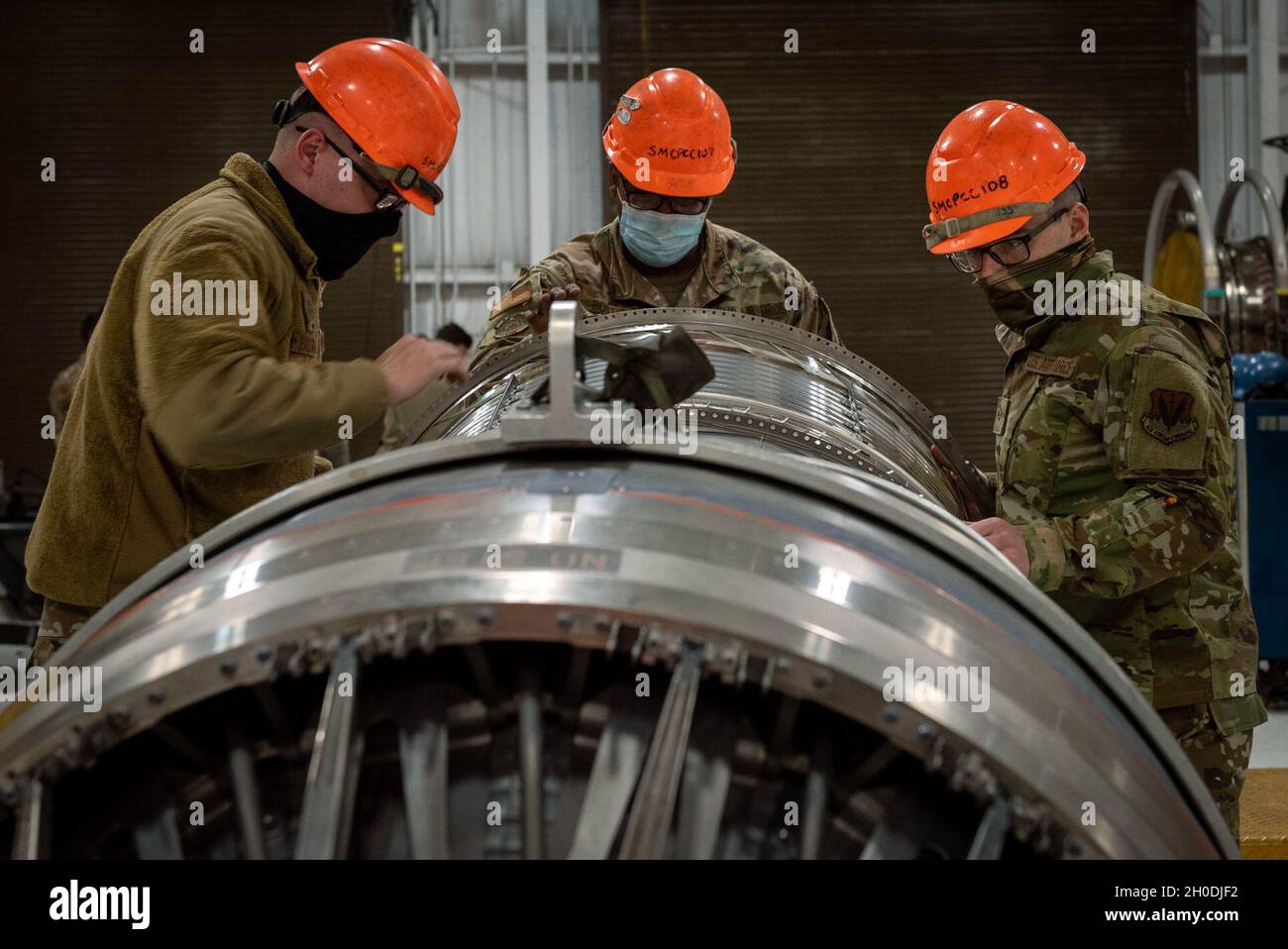 Aerospace propulsion technicians from the 4th Component Maintenance ...