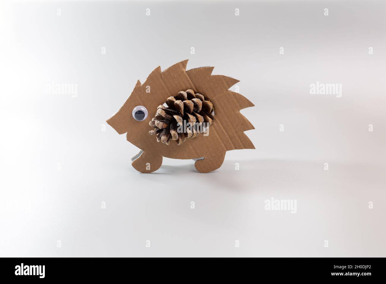 autumn craft hedgehog, art project for kindergarten kids, seasonal ...