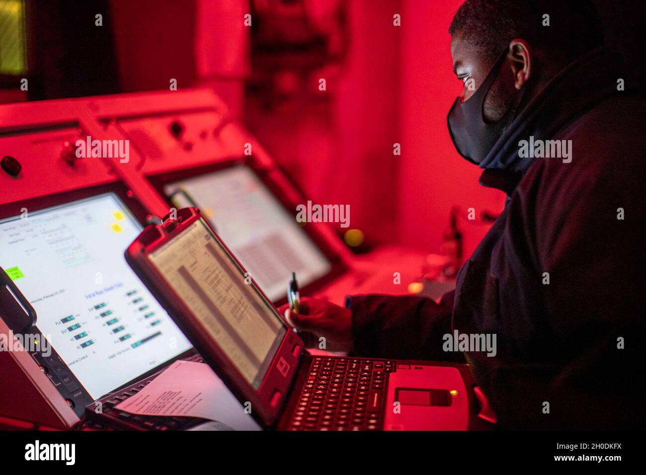 Jet engine test hi-res stock photography and images - Alamy