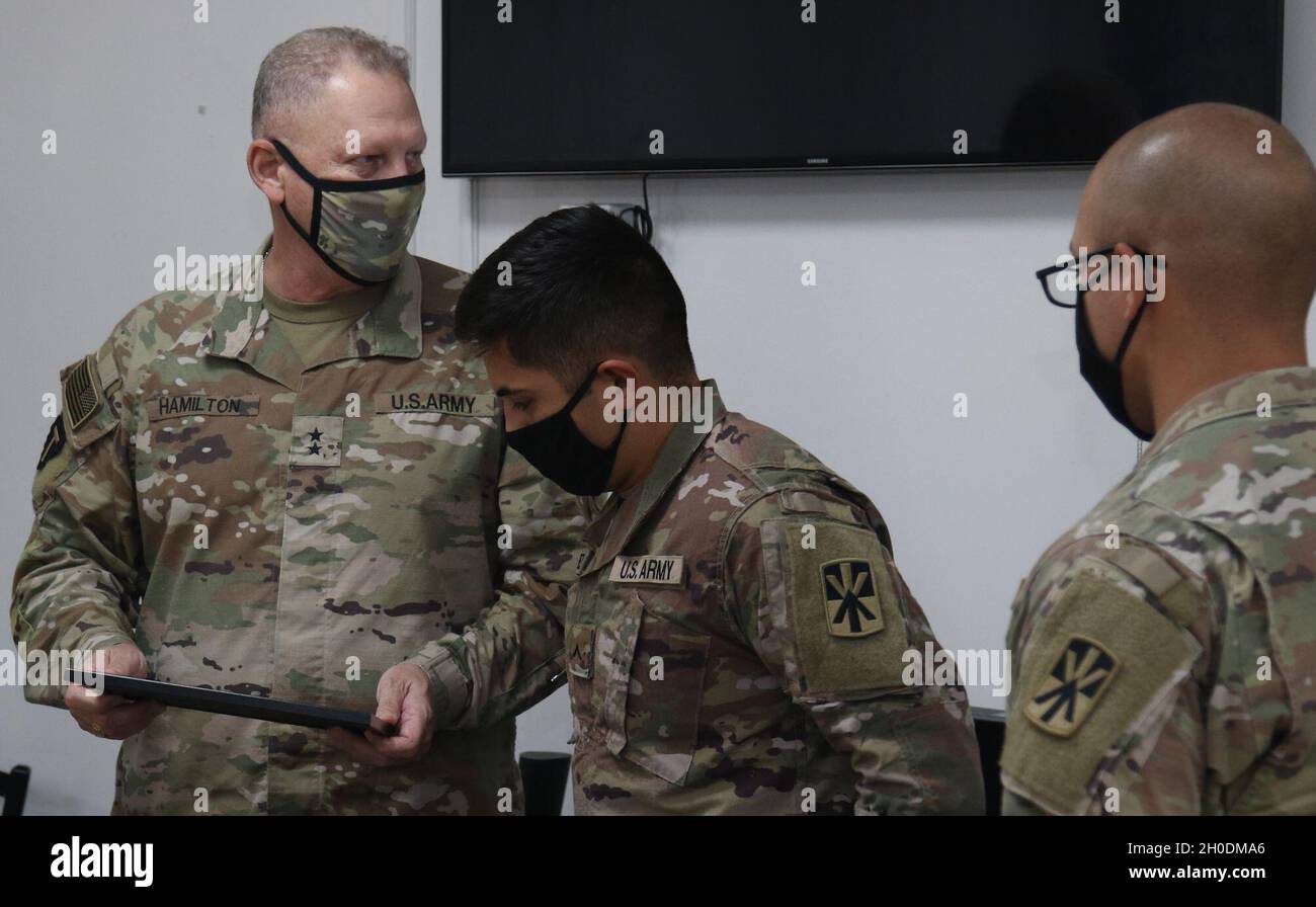 U.S. Army Soldiers from Bravo Battery, 5th Battalion, 52nd Air Defense ...