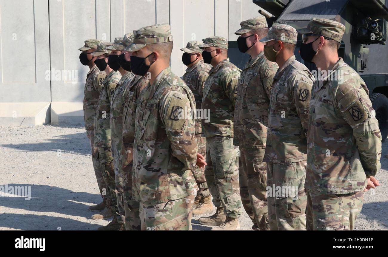Australian army field artillery regiment hi-res stock photography and ...