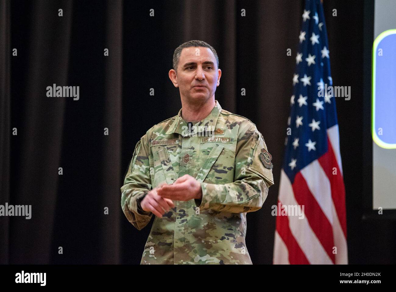 U.S. Air Force Chief Master Sgt. Brian Kruzelnick, Air Mobility Command ...