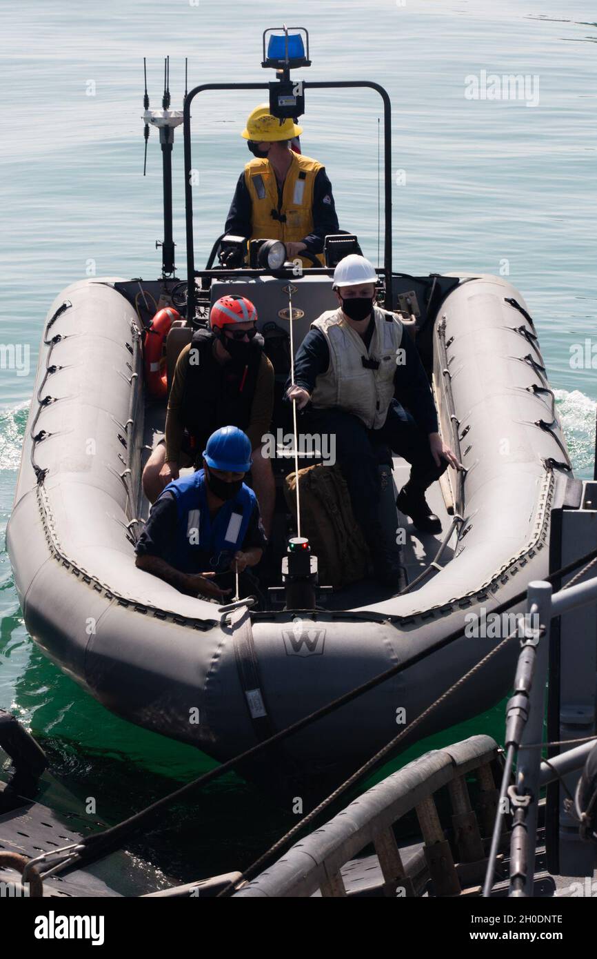 210203-A-BD272-0206 ARABIAN Gulf (Feb. 3, 2021) – Sailors assigned to ...