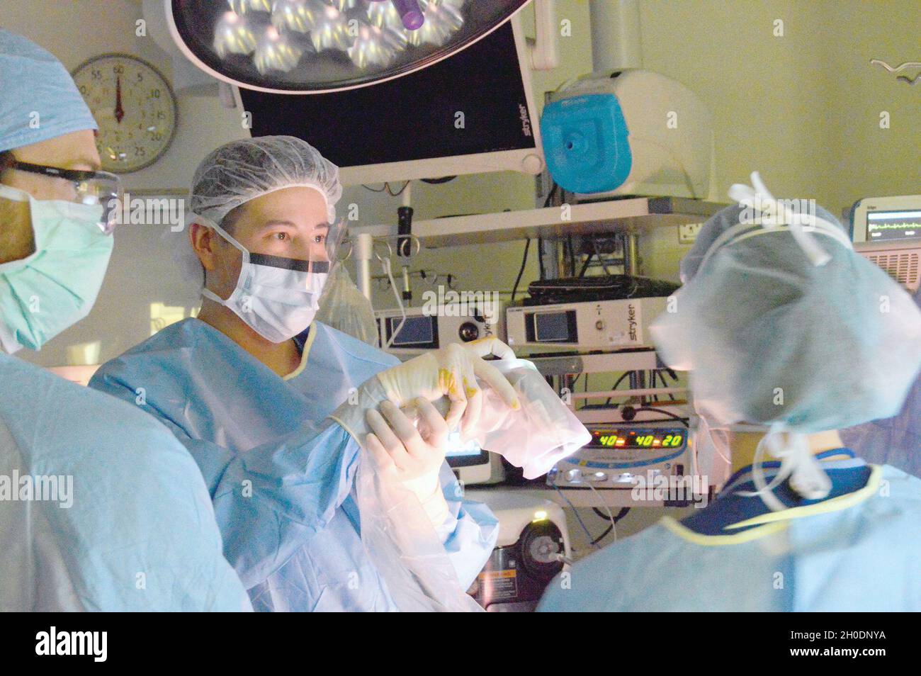 FORT CARSON, Colo. — Lt. Col. Owen Johnson, plastic and reconstructive ...