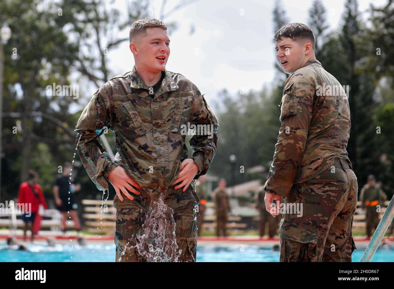 Soldiers from 3rd Squadron, 4th Cavalry Regiment, 3rd Infantry Brigade ...