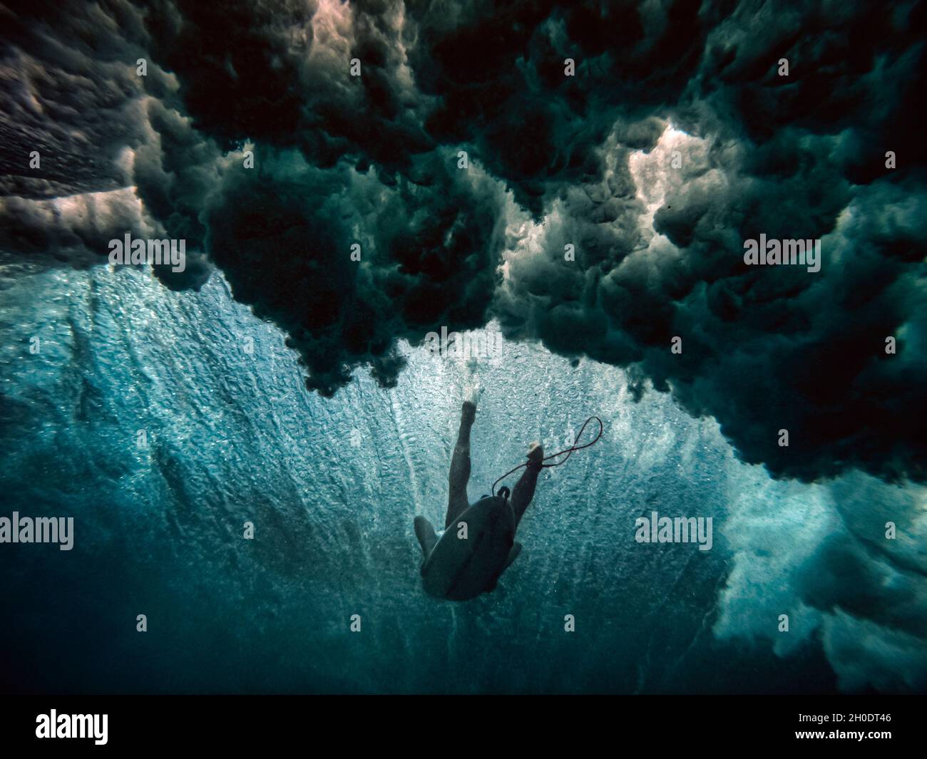 Underwater surf photography hi-res stock photography and images - Alamy