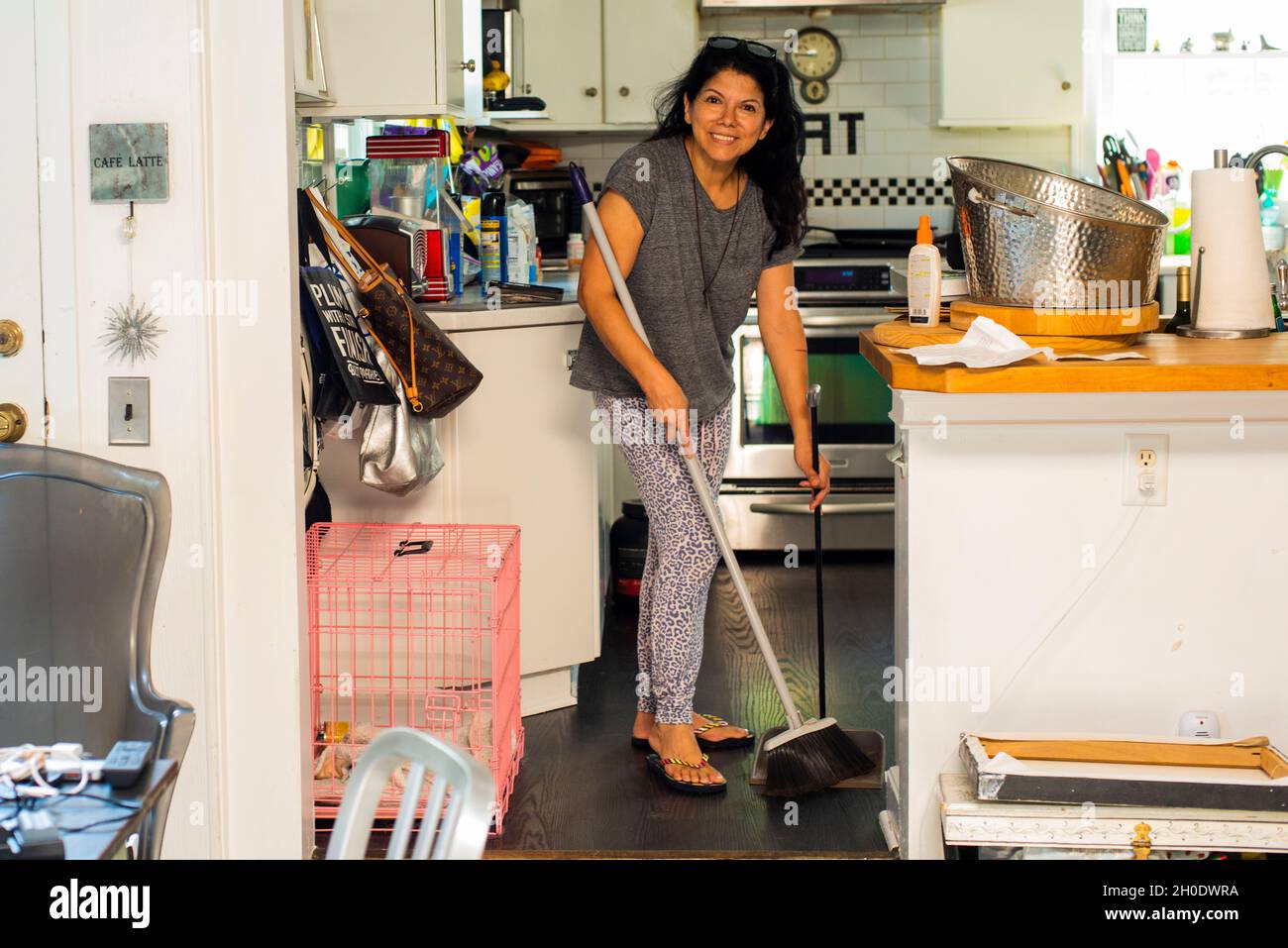 Fifties kitchen hi-res stock photography and images - Alamy
