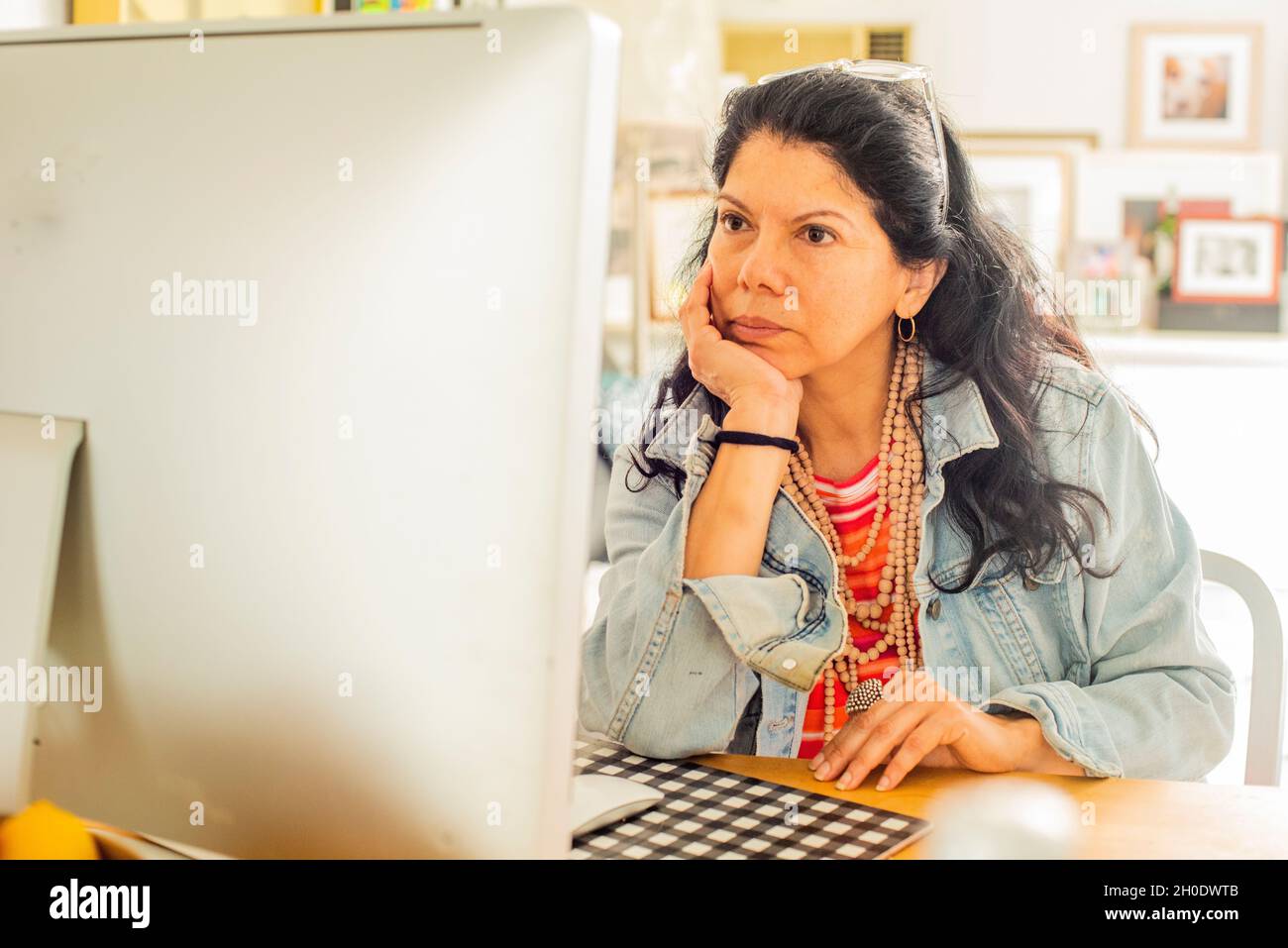 Latin modern hi-res stock photography and images - Alamy