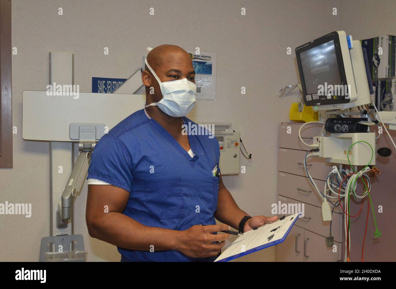 Electrocardiogram results hi-res stock photography and images - Alamy