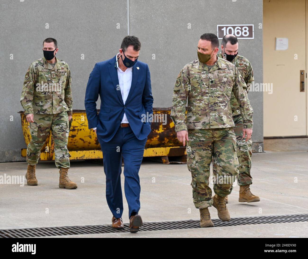 Stitt governor hi-res stock photography and images - Alamy
