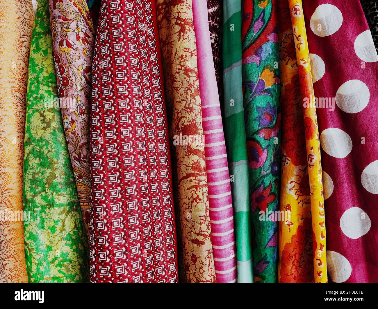 Fabric texture colourful hi-res stock photography and images - Alamy