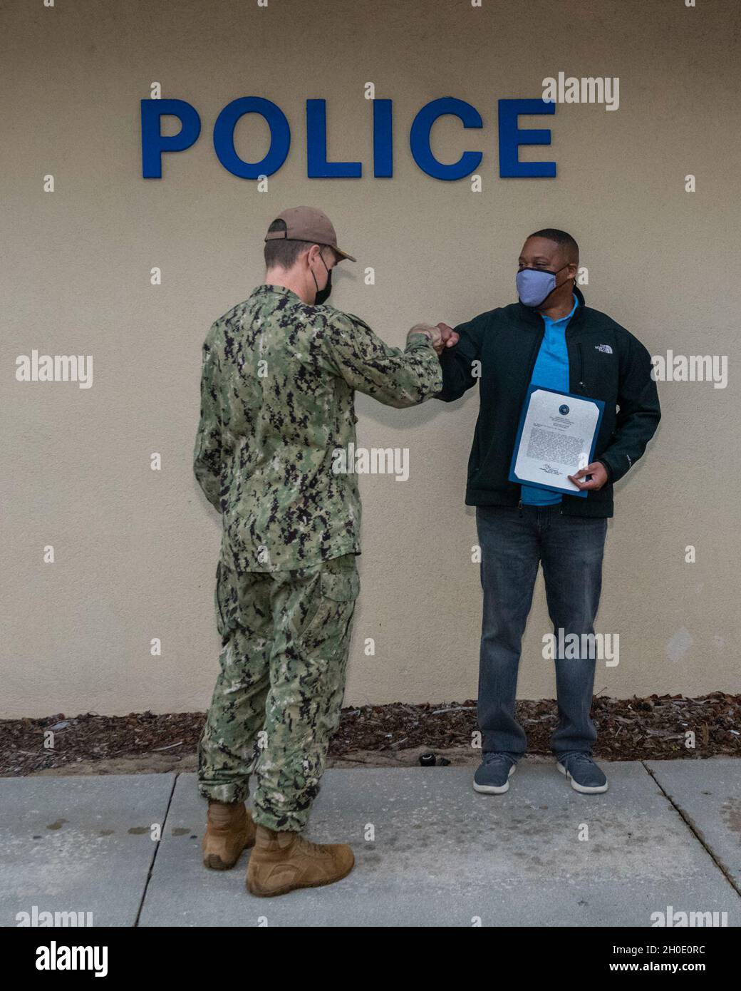 Commanding officer coin hi-res stock photography and images - Alamy