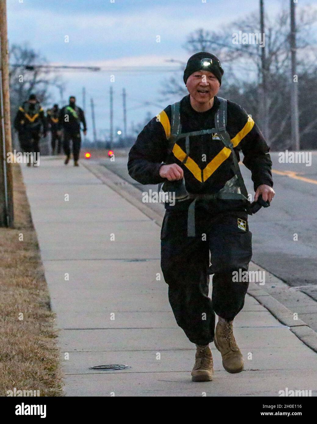 Soldier from First Army Division East and 4th Cavalry Multi-Functional ...