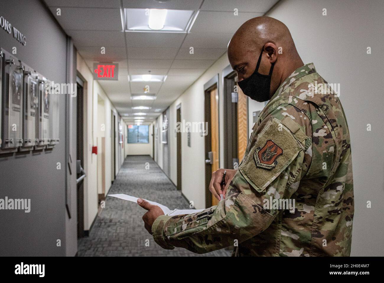 Master Sgt. James Horne, a 919th Special Operations Wing Occupational ...