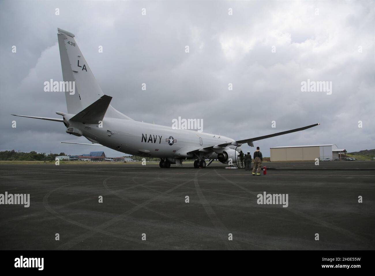 Marines with Marine Aerial Refueler Transport Squadron (VMGR) 152 and ...