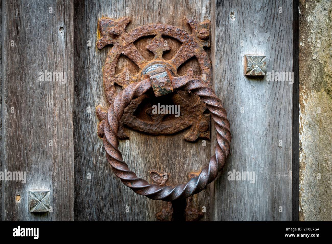 Keyhole lock medieval hi-res stock photography and images - Alamy