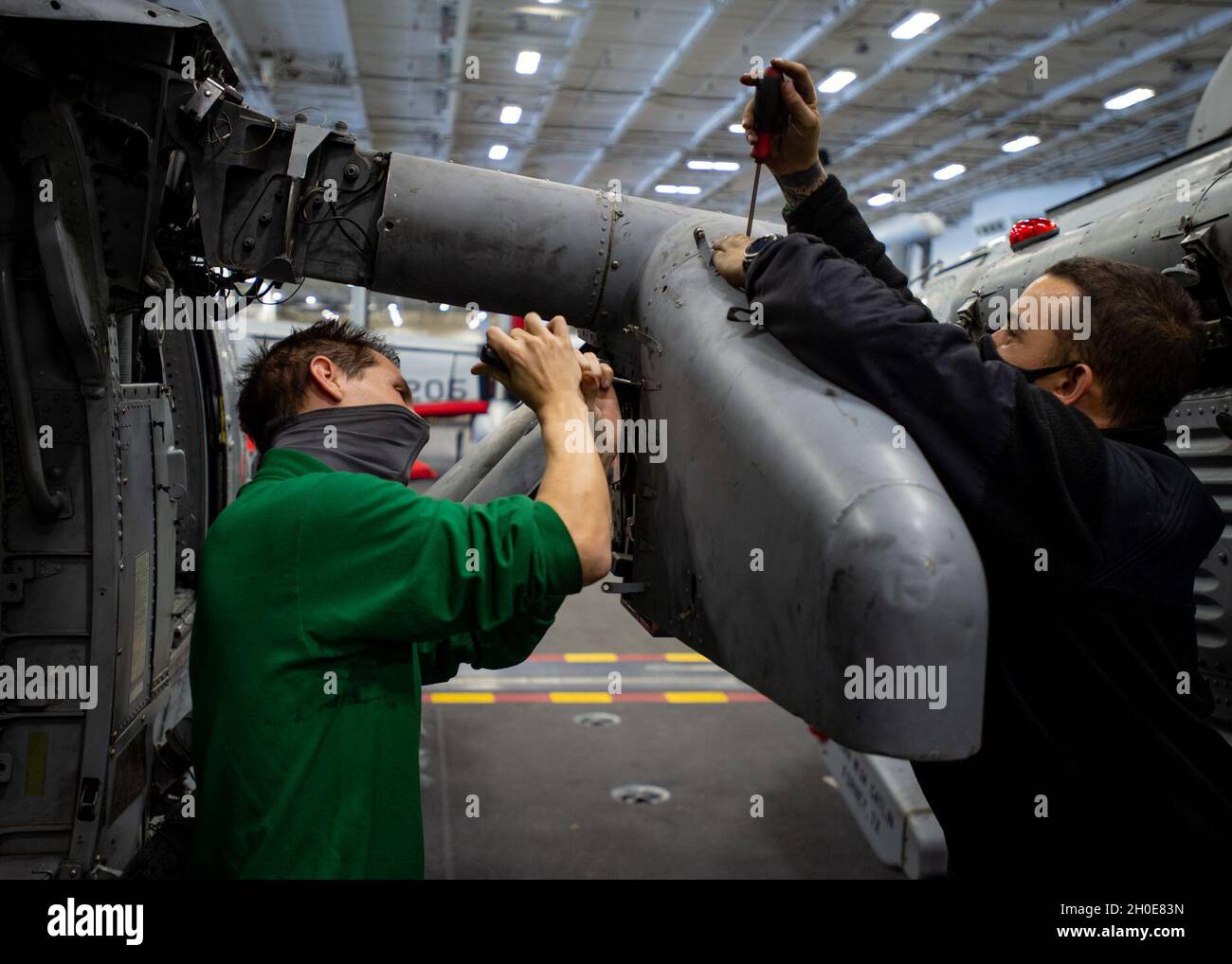 210208-N-CW190-1012 PACIFIC OCEAN (Feb. 8, 2021) Aviation Structural ...