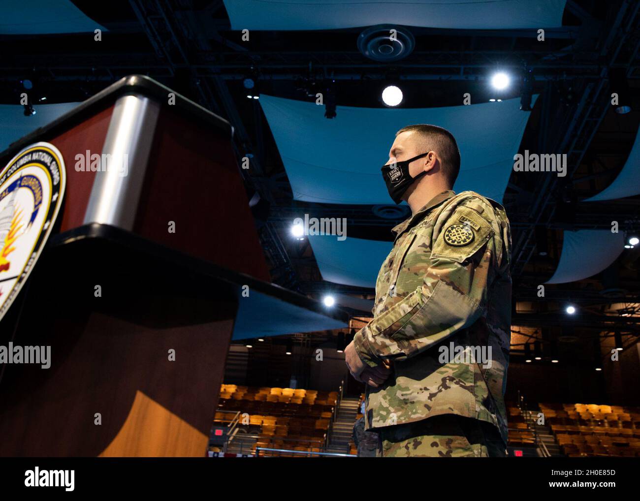 House task force hi-res stock photography and images - Alamy