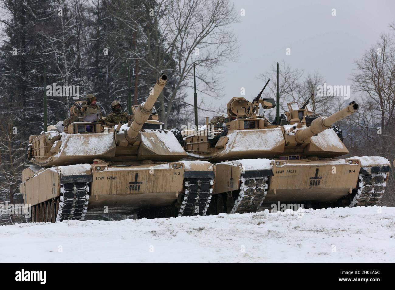 M1 abrams main battle tanks hi-res stock photography and images - Alamy