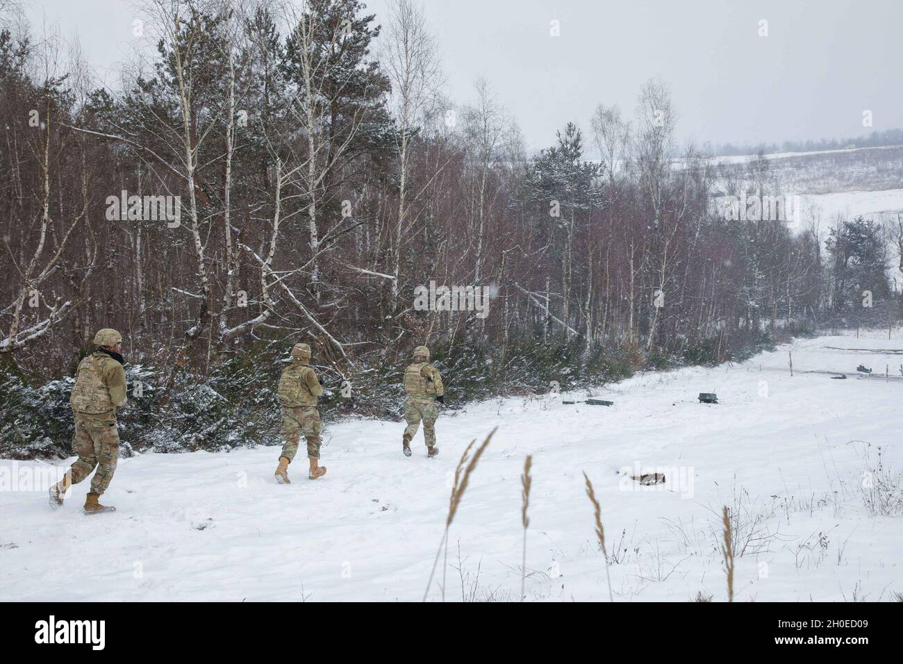 U.S. Soldiers assigned to 2nd platoon, Alpha Company, 91st Brigade ...