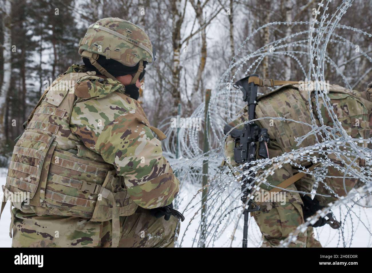 U.S. Soldiers assigned to 2nd platoon, Alpha Company, 91st Brigade ...