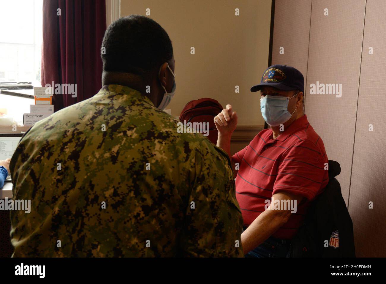 NORTH CHICAGO, Ill. (Feb. 10, 2021) Hospital Corpsman Second Class ...