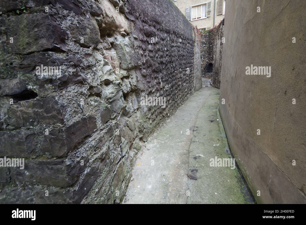 Old Geneva - The Monetier - an historical and secret passage in Geneva ...