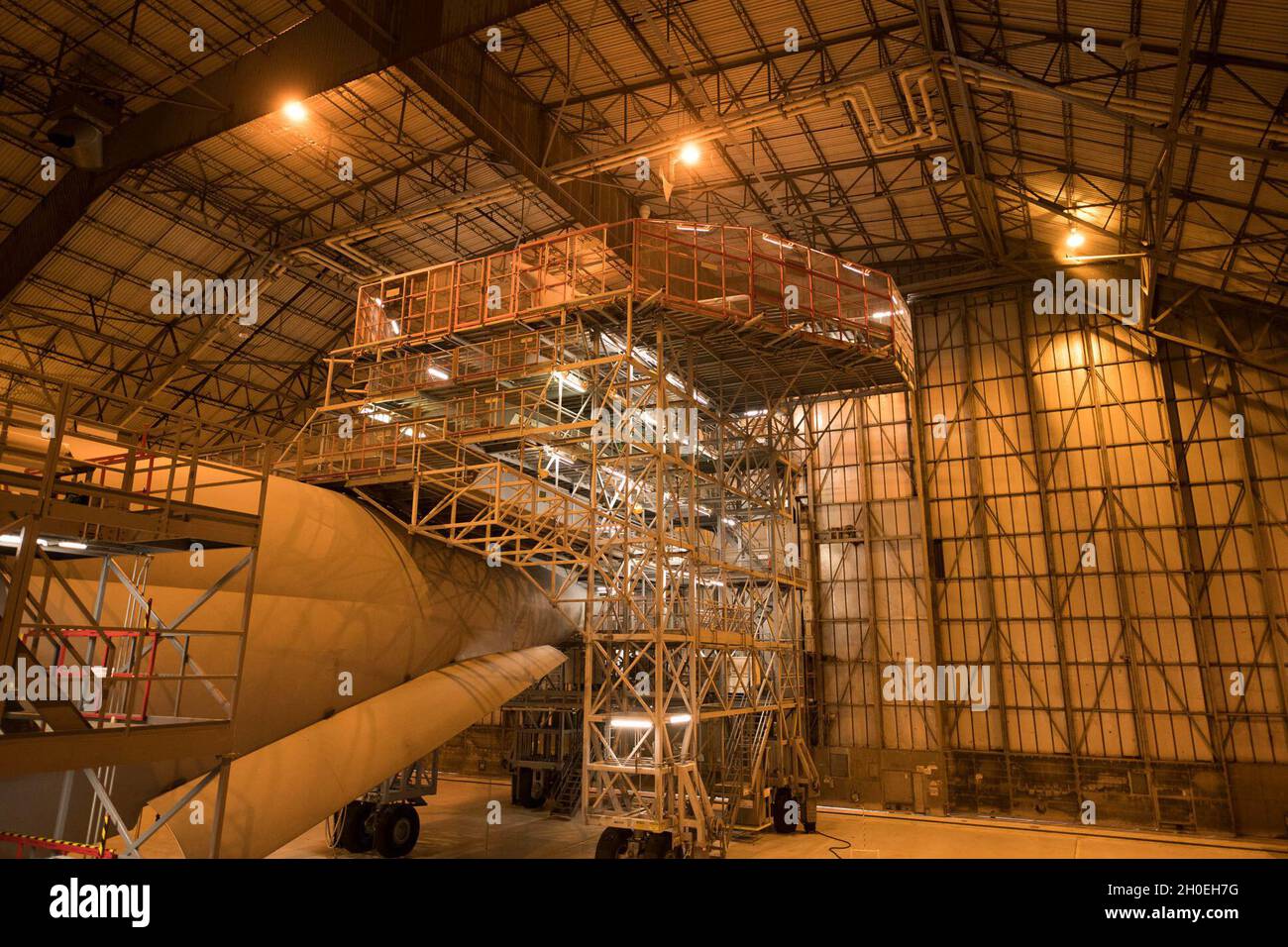 Isochronal inspection dock hi-res stock photography and images - Alamy