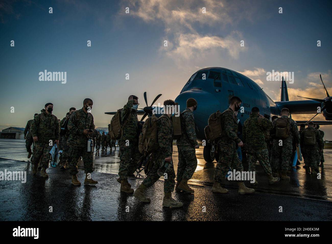 U.S. Marines with Combat Logistics Regiment 3 (CLR-3), 3d Marine ...