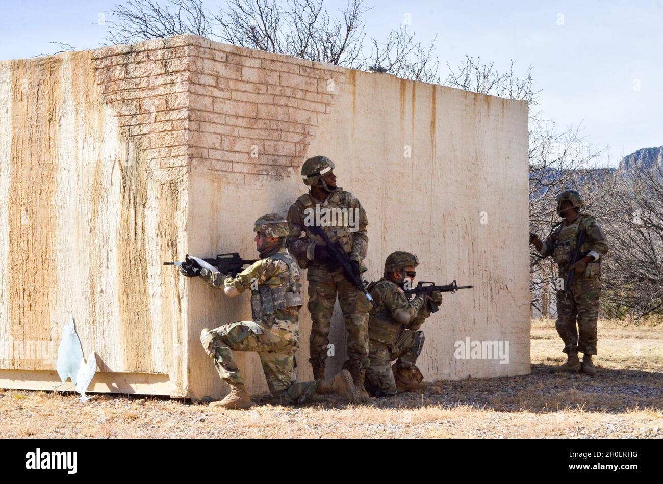 77th qm grp hi-res stock photography and images - Alamy