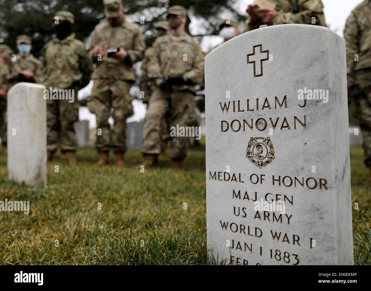 U.S. Soldiers with the 27th Infantry Brigade Combat Team, 42nd Infantry ...