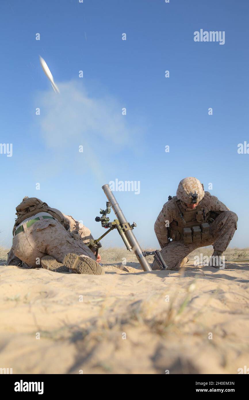 60mm mortar system hi-res stock photography and images - Alamy