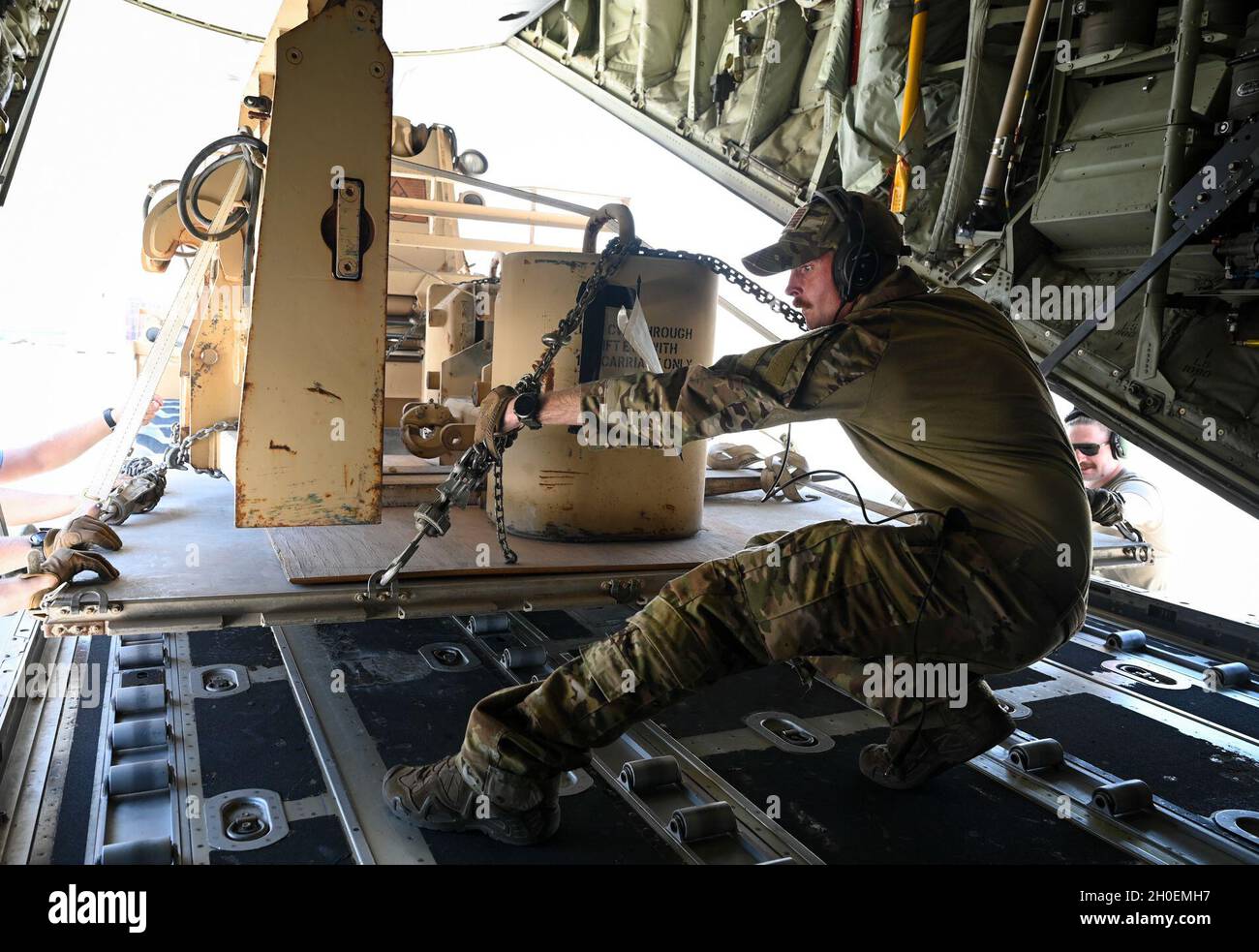 U.S. Air Force Master Sgt. William Murray, C-130J loadmaster with the ...