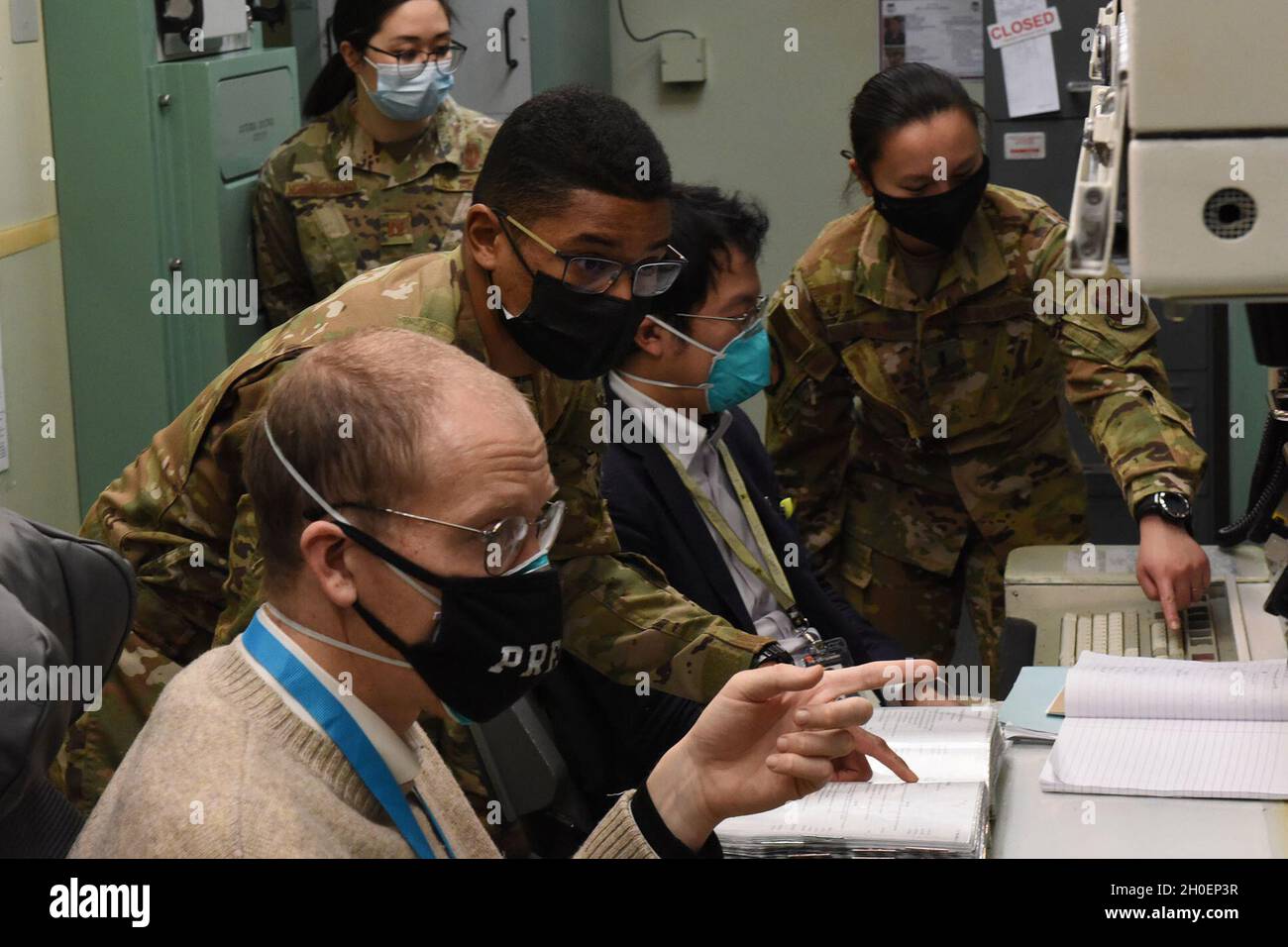 Mr. Takashi Watanabe and Mr. Peter Loewi, reporters from The Asahi ...