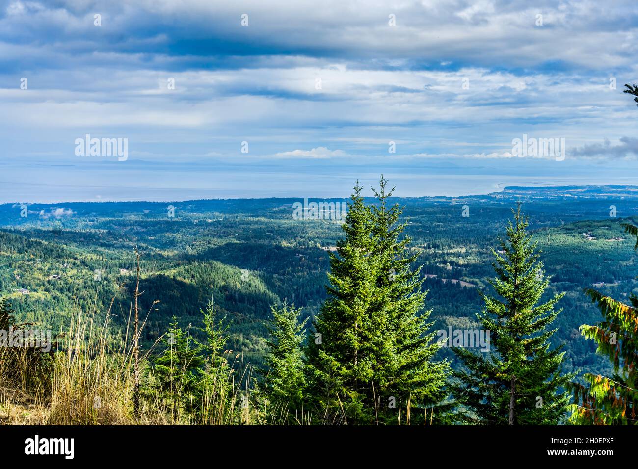 An ocean view from Hurricane Ridge in Washington State Stock Photo - Alamy