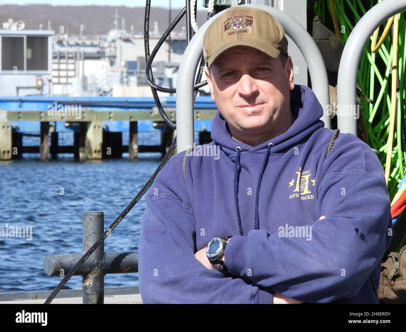 Navy diver 1st class todd hi-res stock photography and images - Alamy